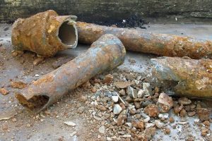Is Your Cast Iron Sewer Pipe is Rusting and Leaking? Check this: